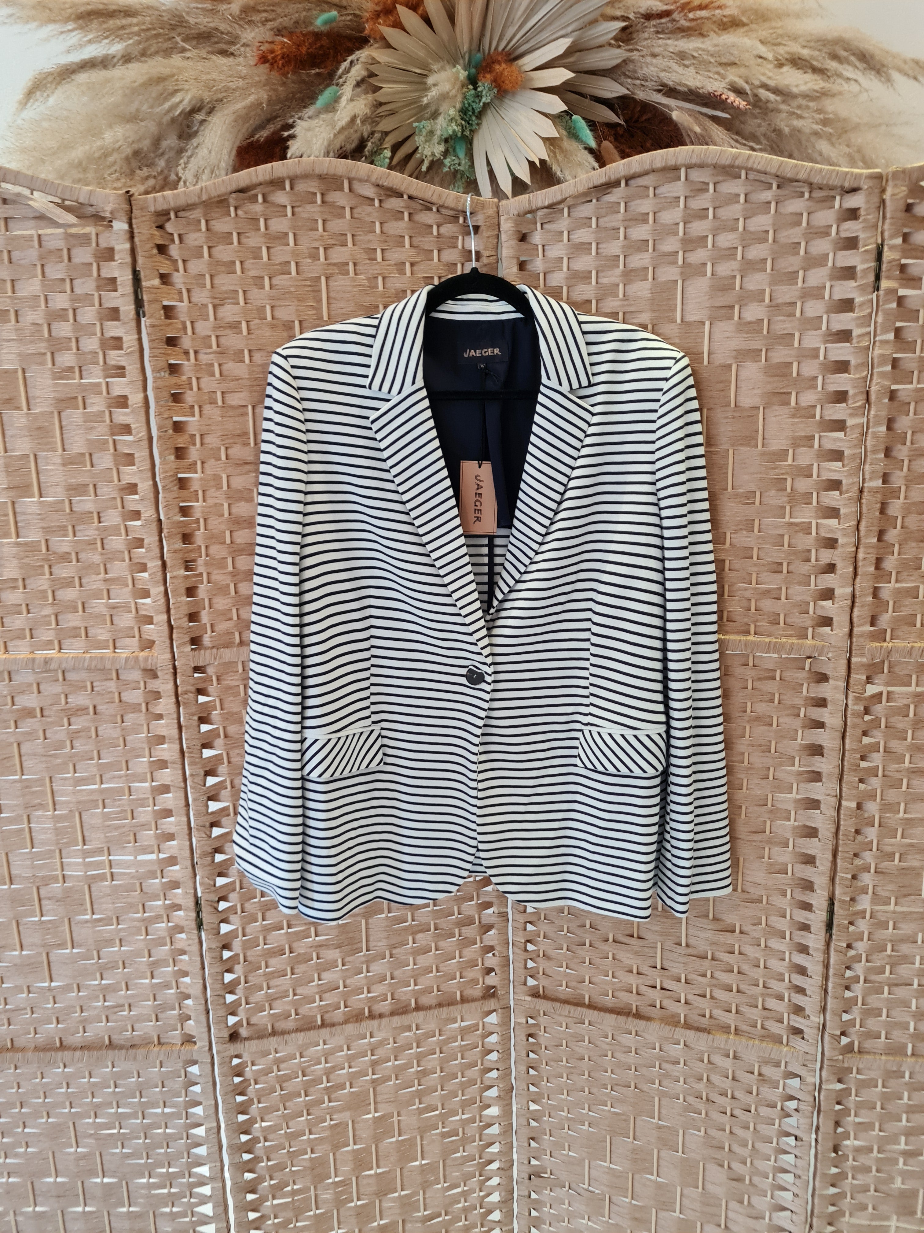 Jaeger Stripe Blazer 16 NWT – The Wardrobe