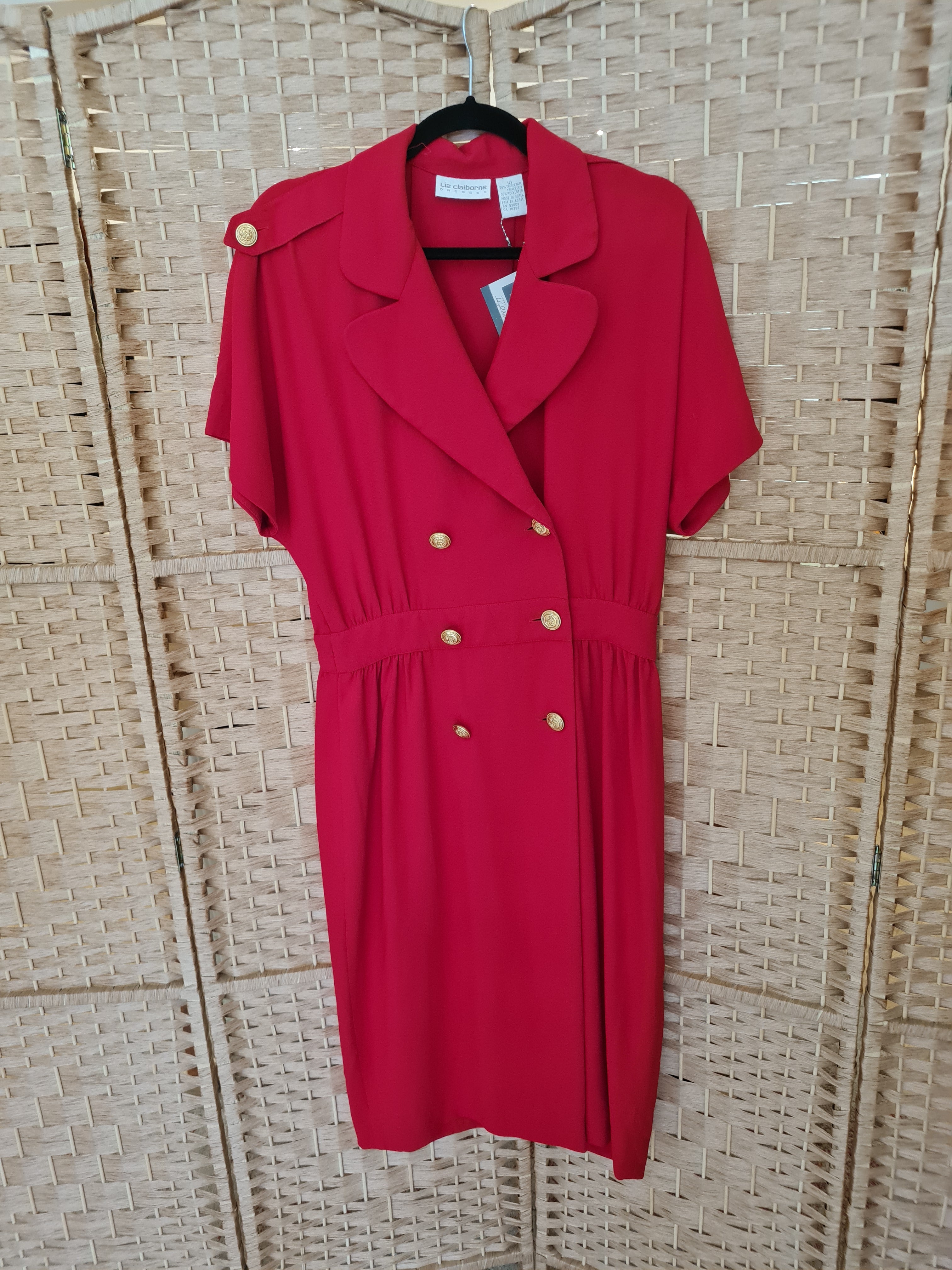 Liz Claiborne Red Dress Gold Buttons – The Wardrobe