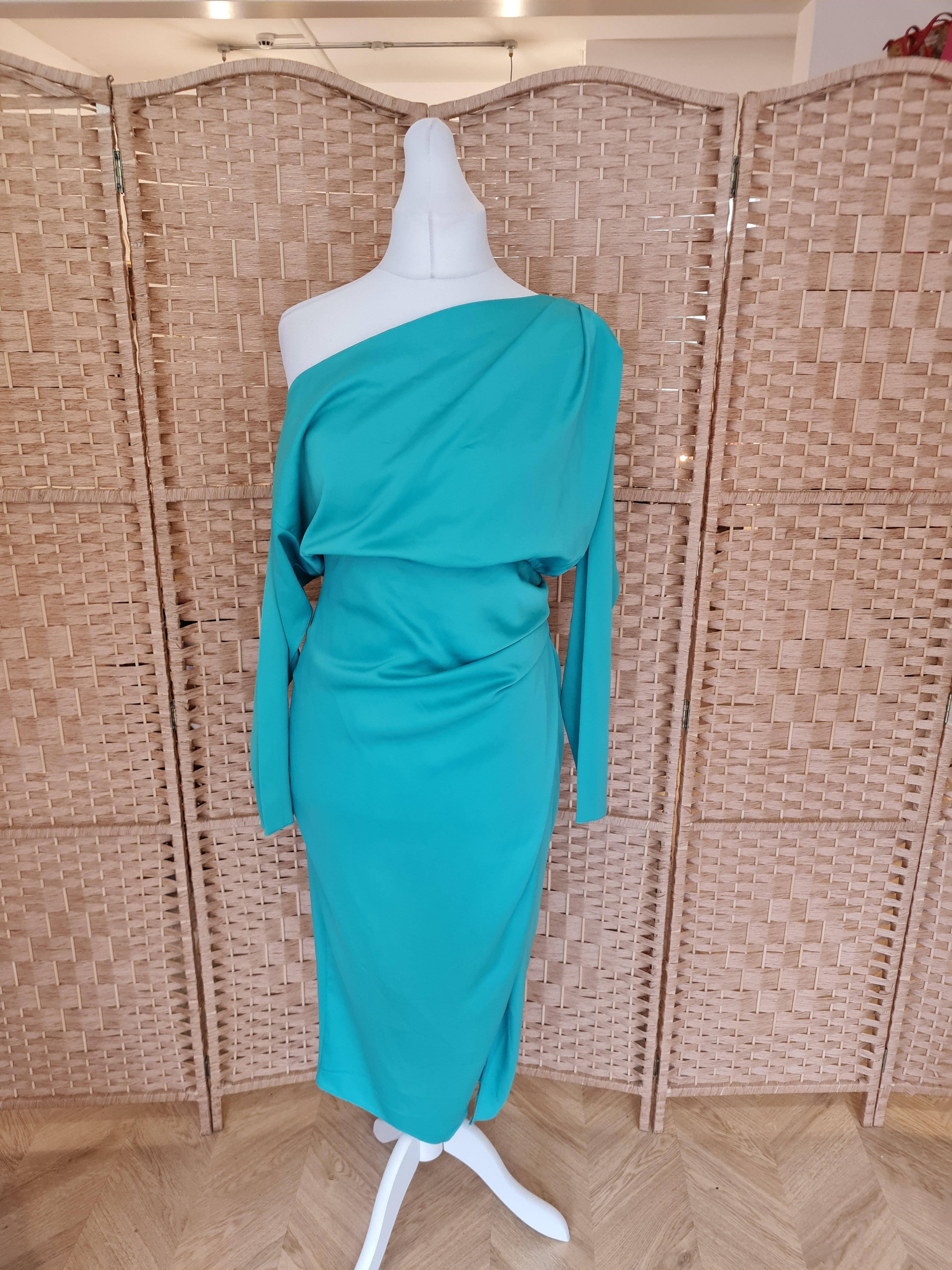 ASOS Jade Dress 12 – The Wardrobe